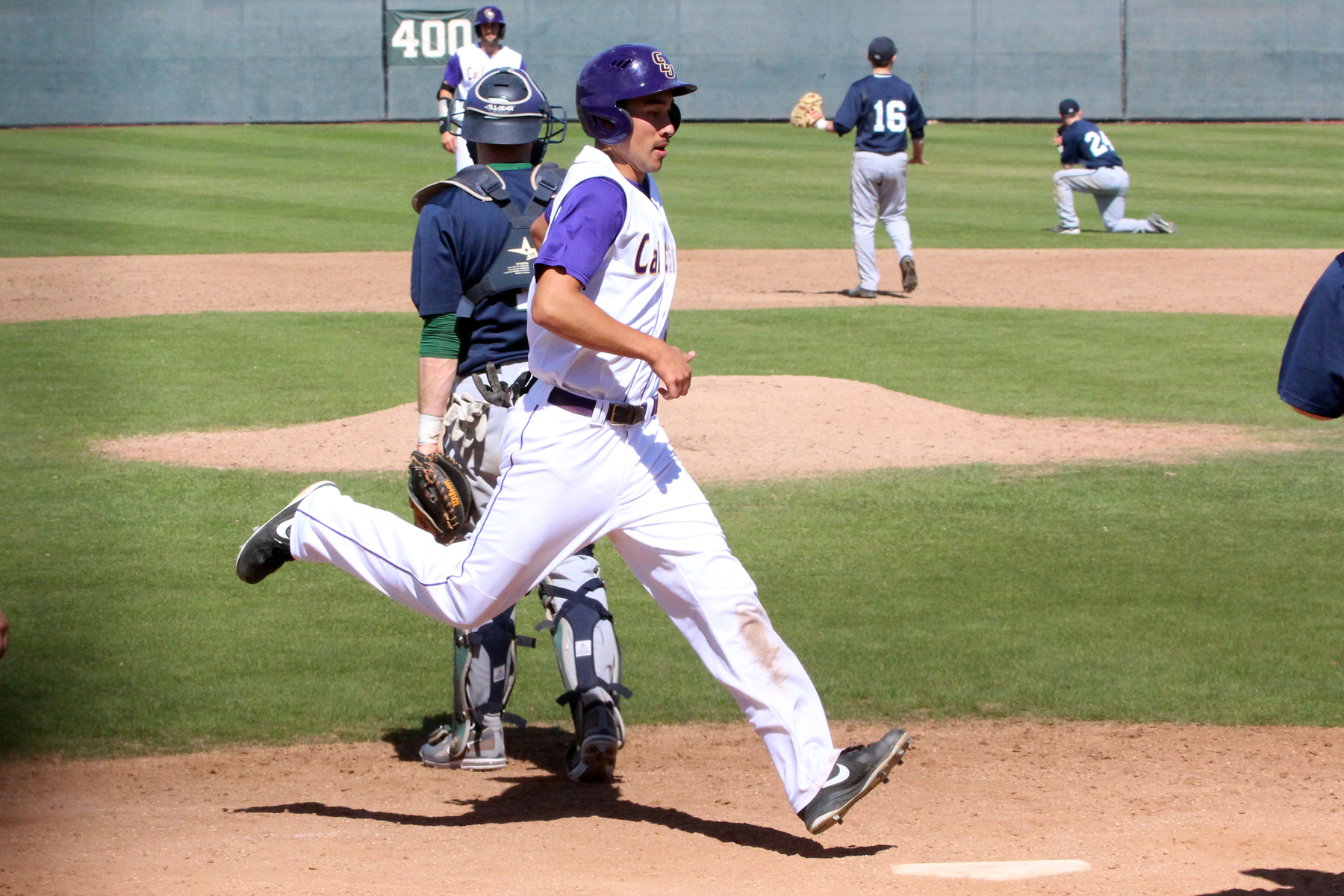 Baseball Downs Drew on Diamond | California Lutheran University