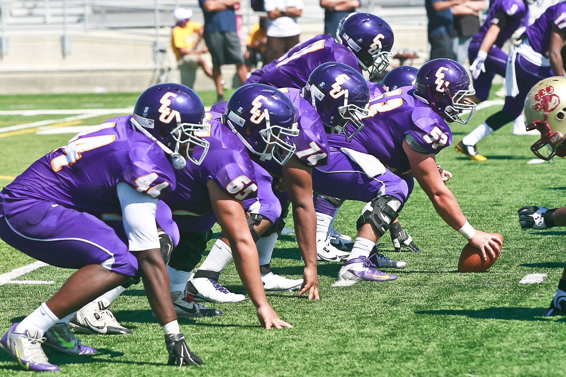 Kingsmen Falter to Bulldogs | California Lutheran University