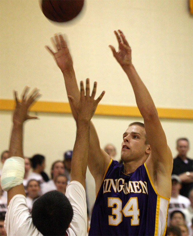 Second Half Rally Overcome by Stags | California Lutheran University