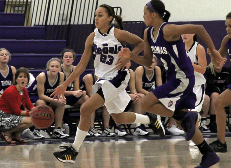 Regals Basketball Edged on Day One of Thanksgiving Classic | California ...