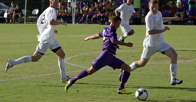 CLU Battles Bulldogs in Sunday Matinee | California Lutheran University