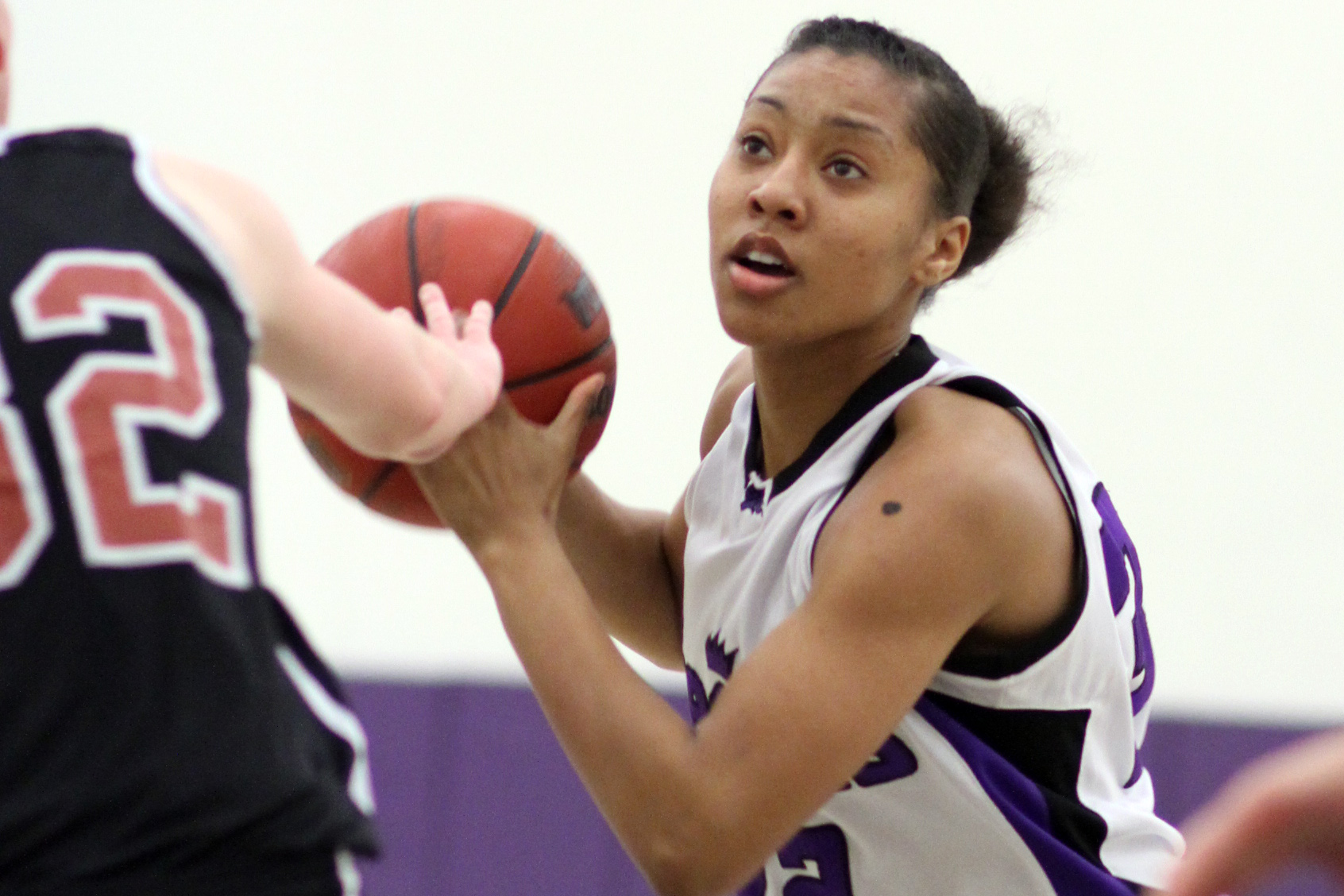 Regals Win Streak Snapped By Tigers | California Lutheran University